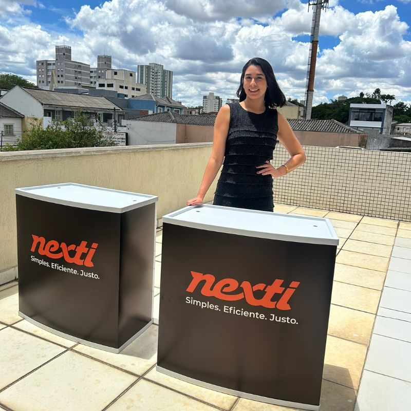 Balcão Promocional para Eventos, PDV e Campanhas.