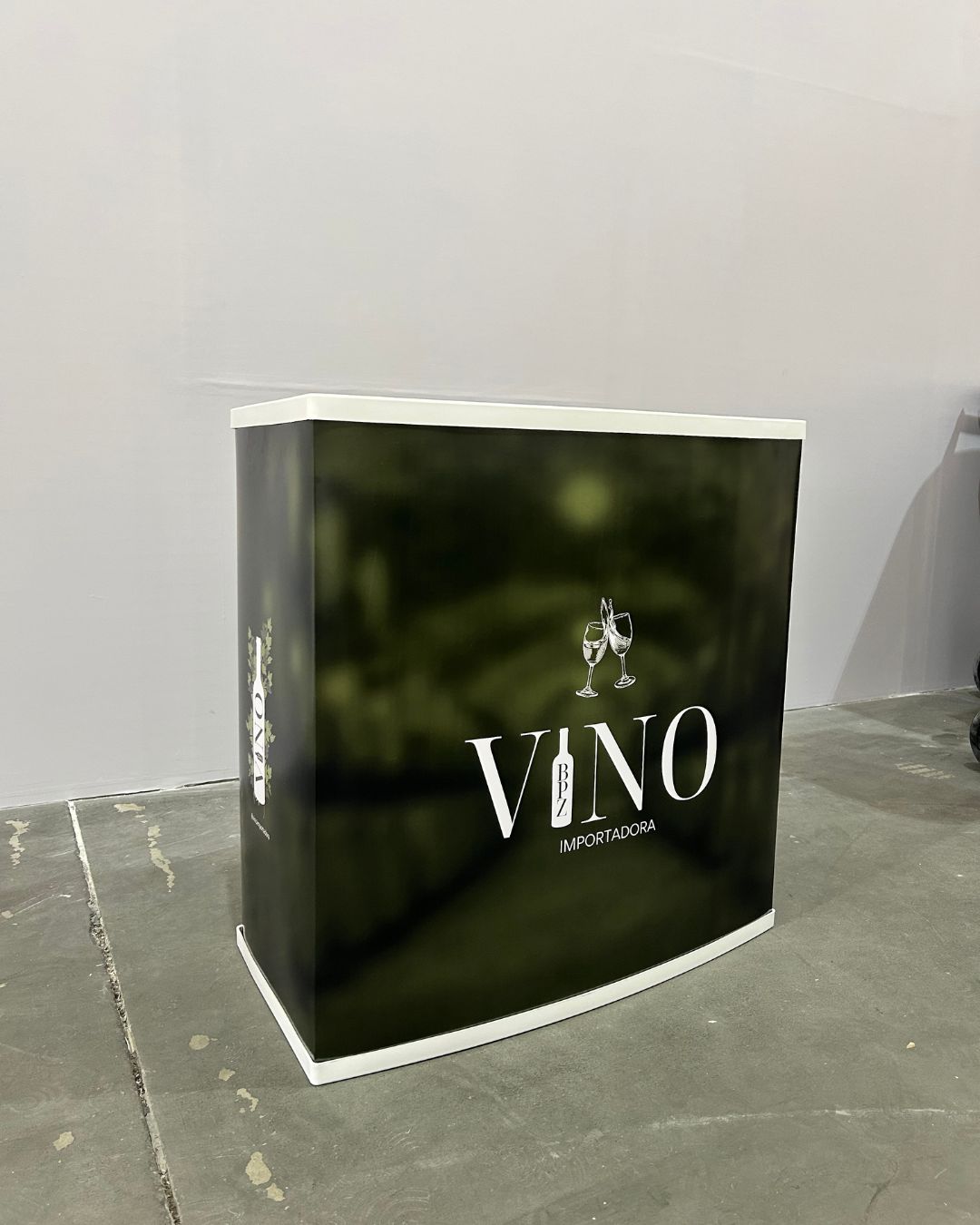 Balcão Promocional para Eventos, PDV e Campanhas.