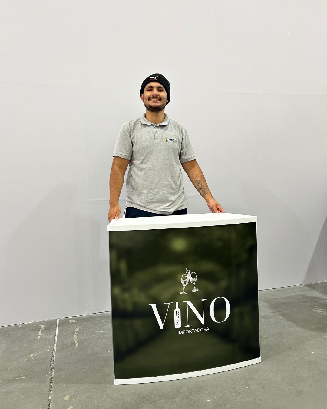 Balcão Promocional para Eventos, PDV e Campanhas.